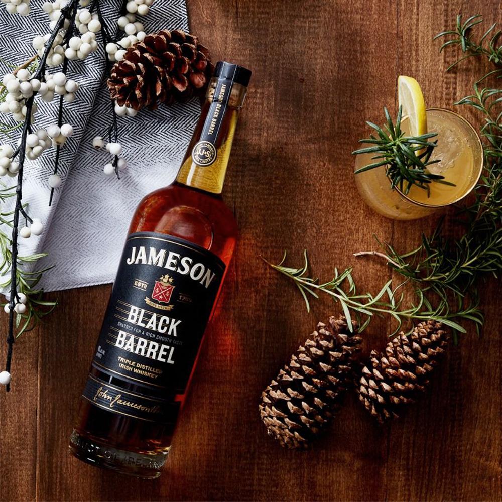 Jameson Black Barrel Gift Pack with Hip Flask (700mL) – Secret Bottle
